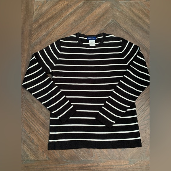 Splendor | Tops | Splendor Smallpetite Striped Topvgc | Poshmark